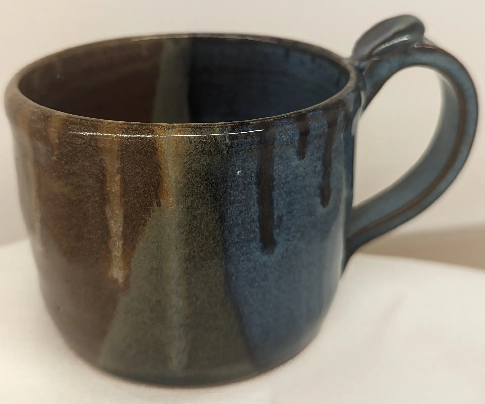 Make your own coffee mug – The Art Gallery at Congdon Yards